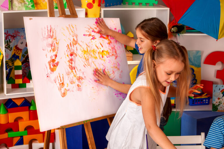 Art Projects That Help Build a Child’s Self-Confidence | Golden Road Arts